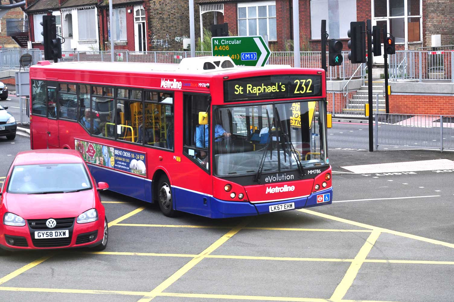 London Bus Route 232