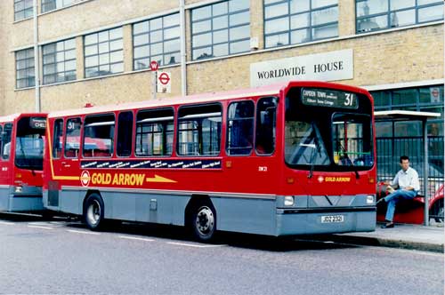 London Bus Route 31 - Buses and Photo Booths for Hire