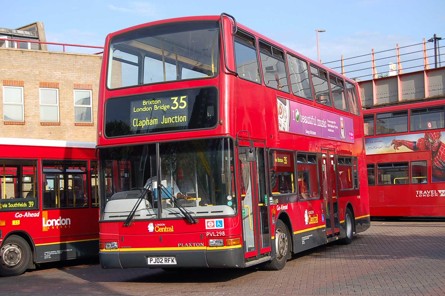 London Bus Route 35