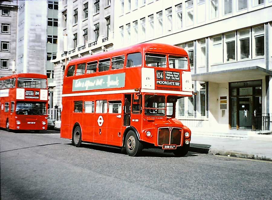 London Bus Route 104