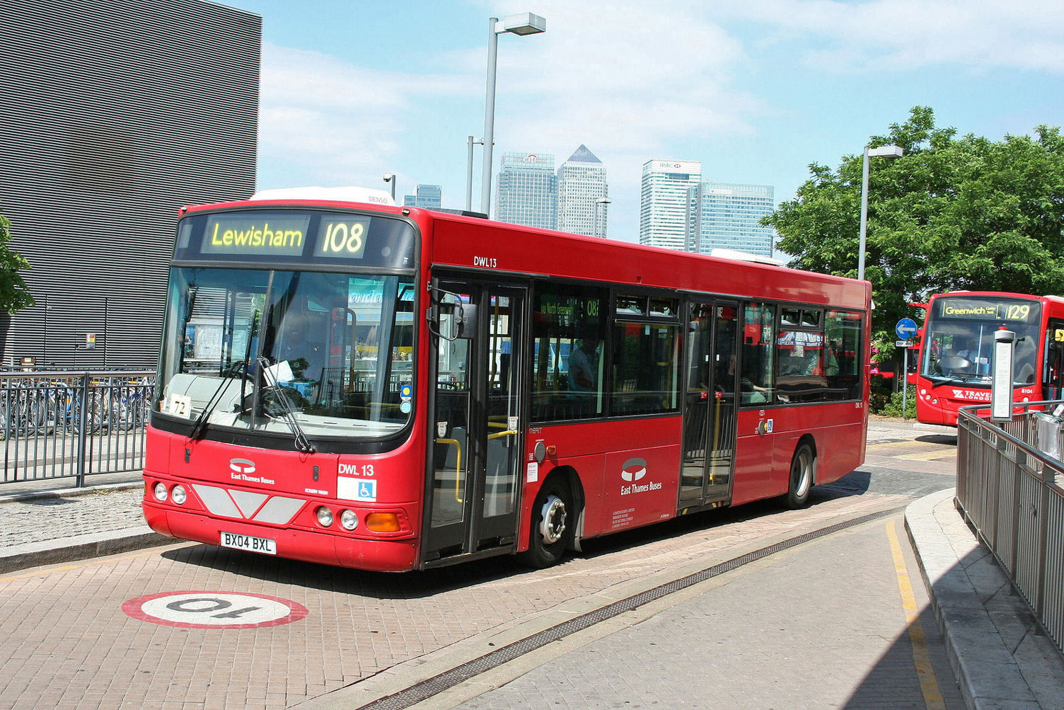 London Bus Route 108