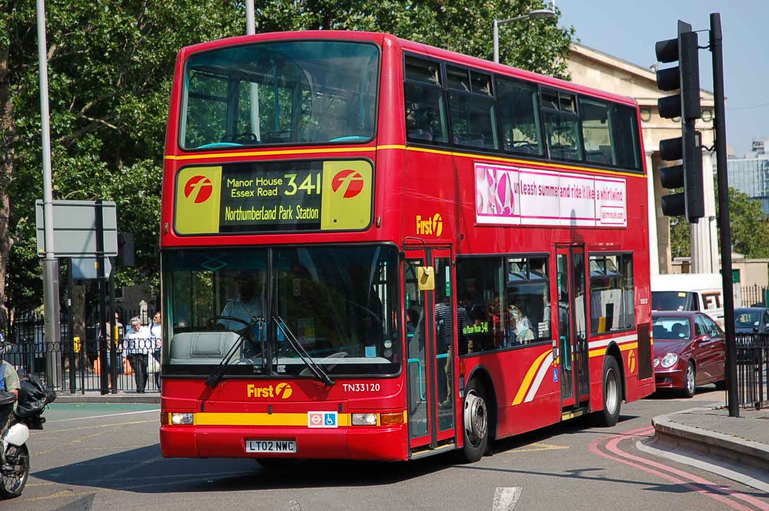 London Bus Route 341 London Bus Route 341