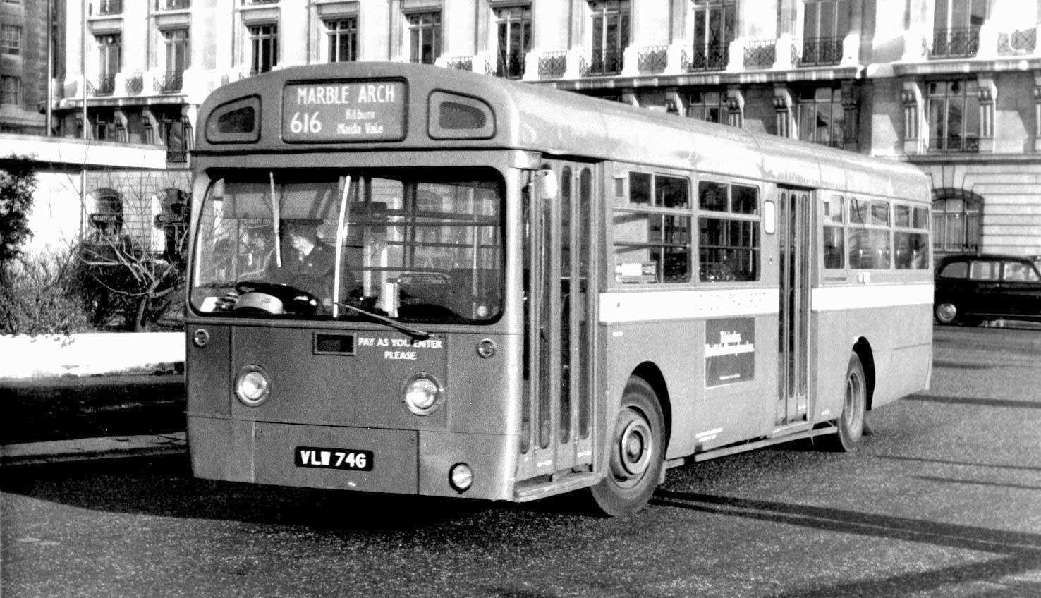 London Bus Route 616