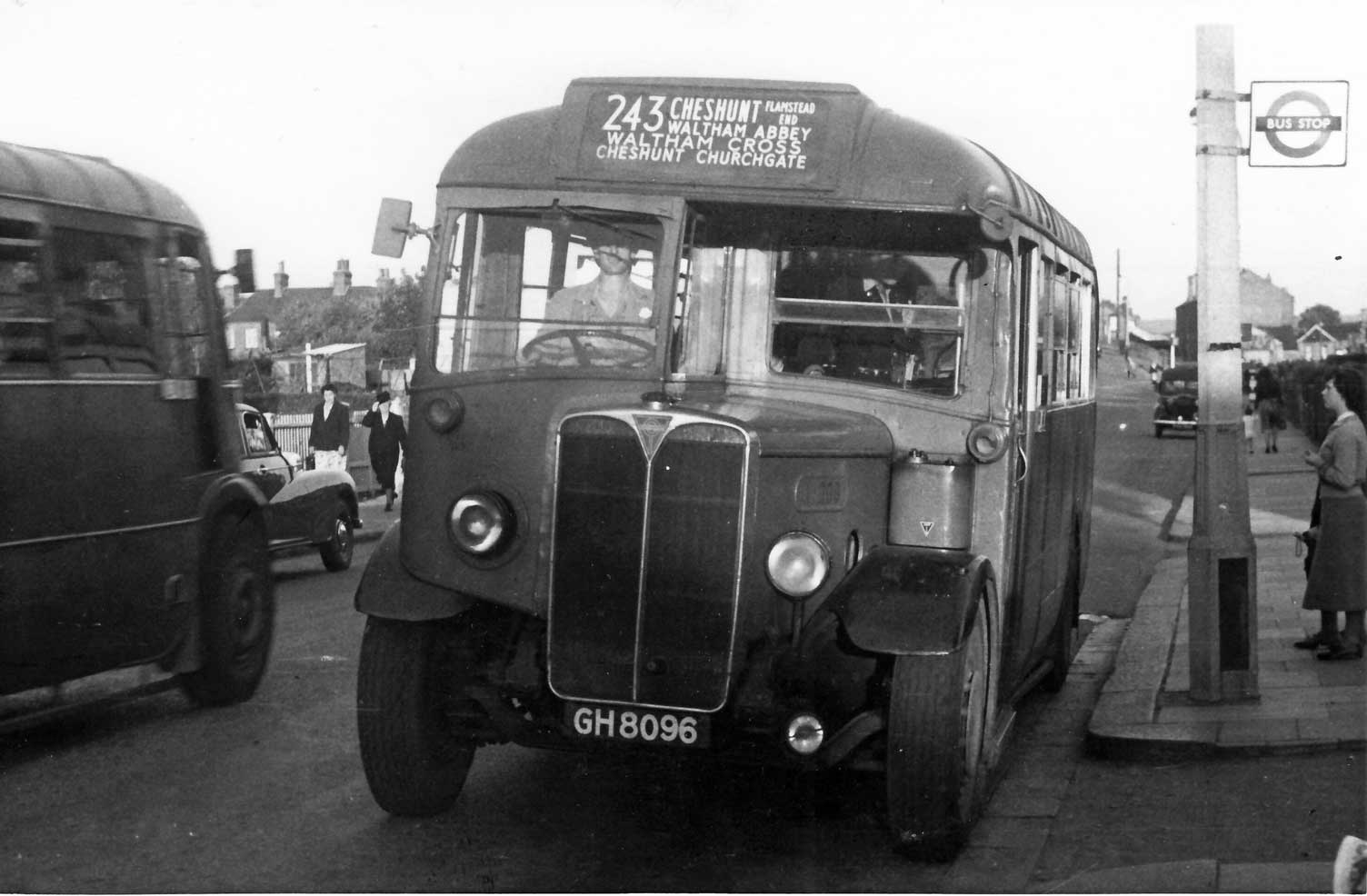 London Bus Route 243