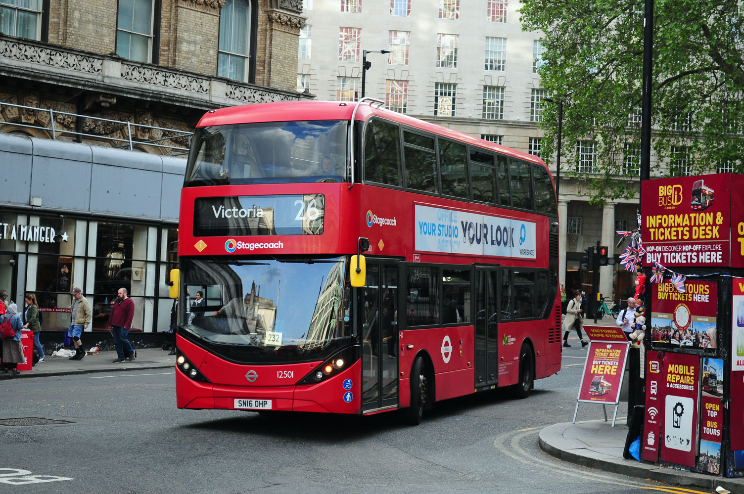London Bus Route 26