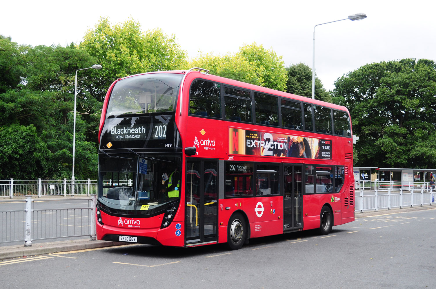 London Bus Route 202