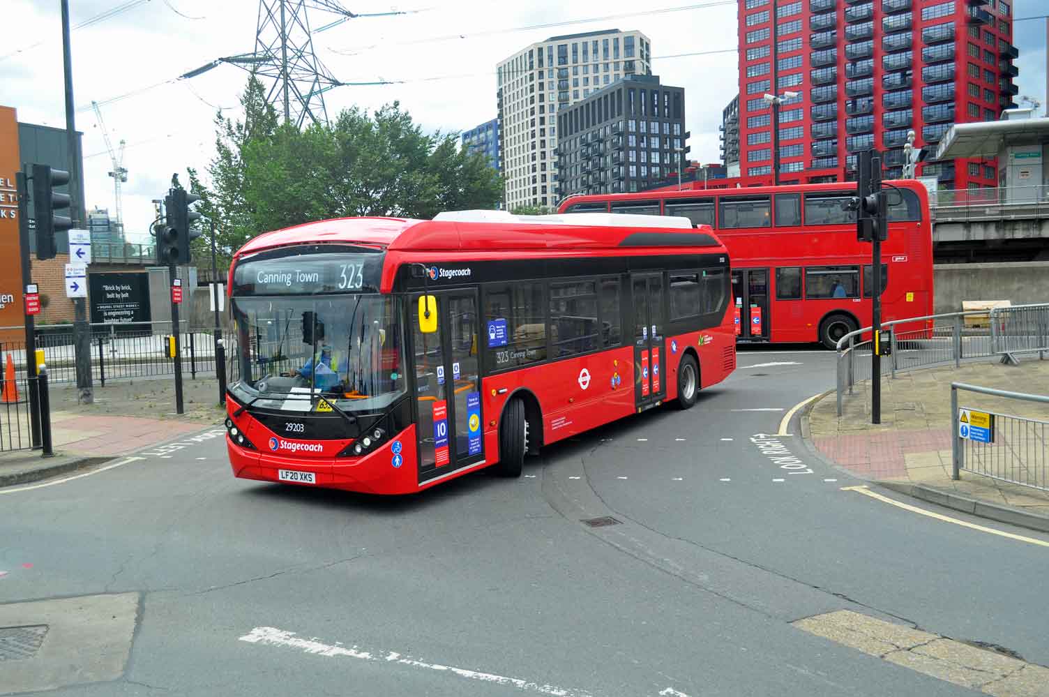 London Bus Route 323