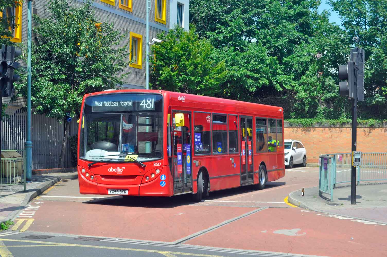 London Bus Route 481