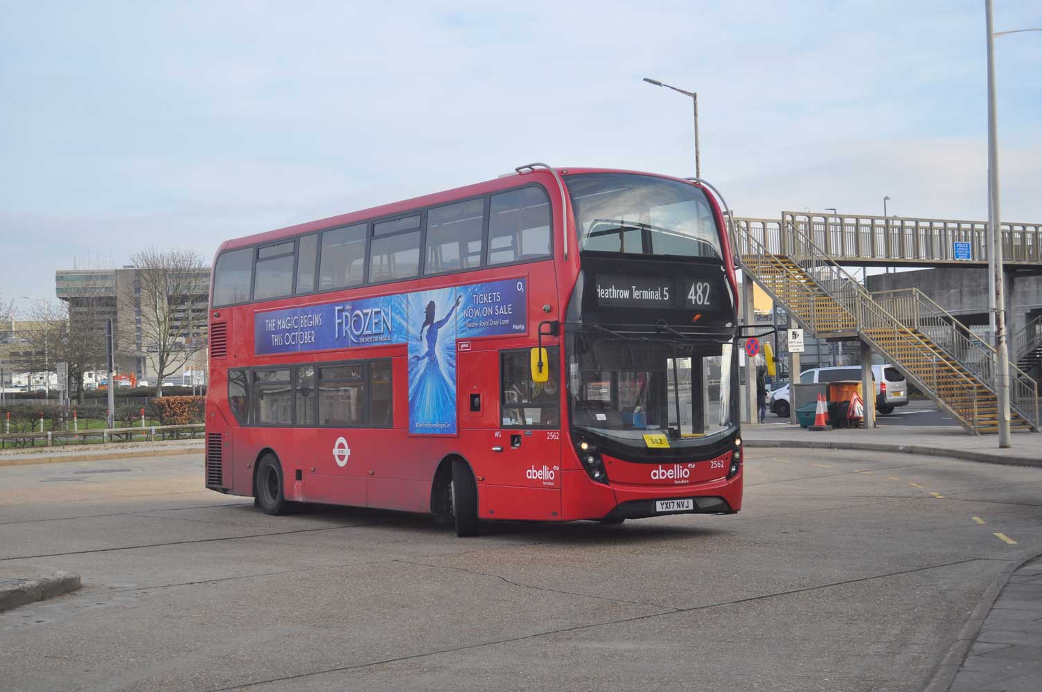 London Bus Route 482