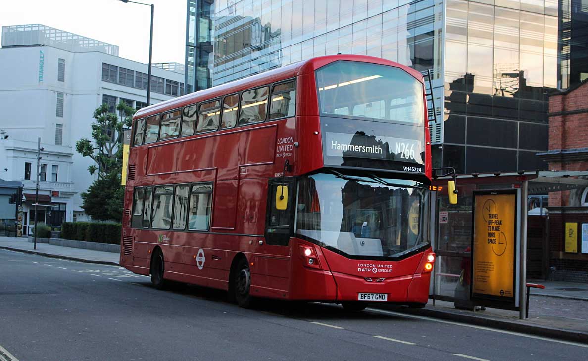 London Bus Route N266