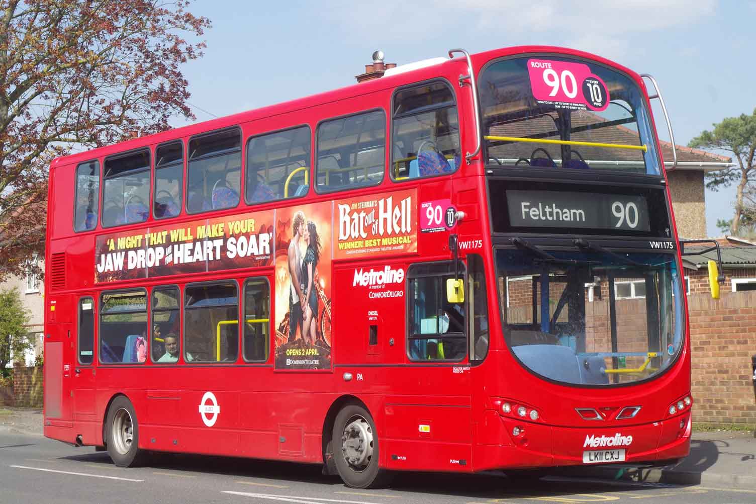 London Bus Route 90