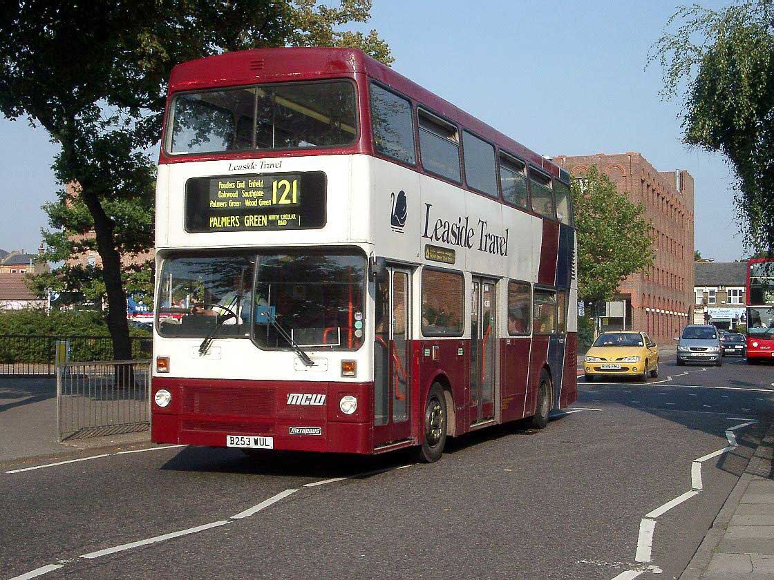 London Bus Route 121