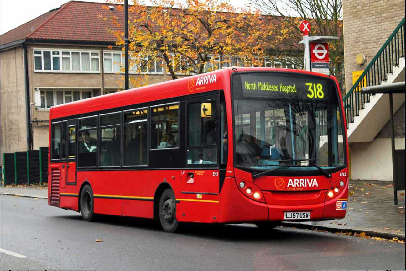London Bus Route 318
