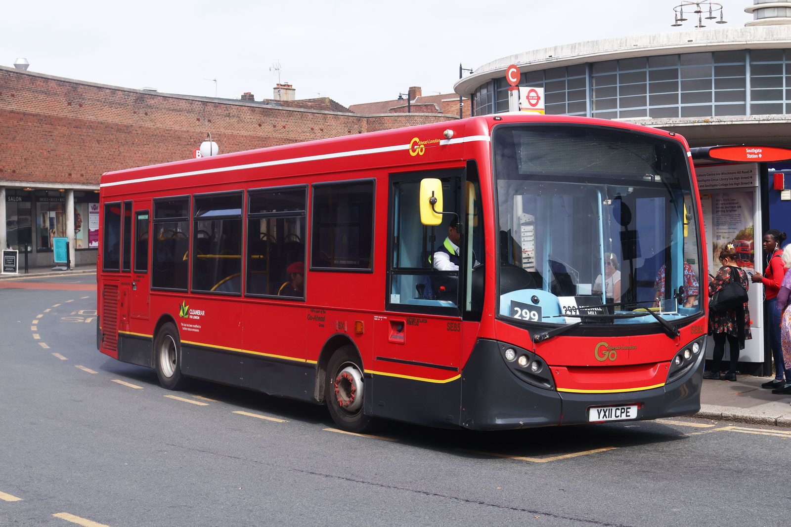 London Bus Route 299