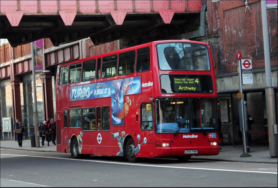 London Bus Route 4