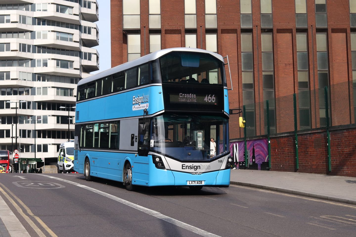 London Bus Route 466