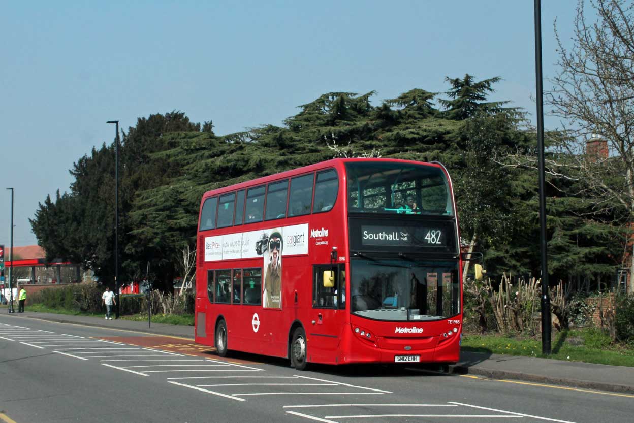 London Bus Route 482