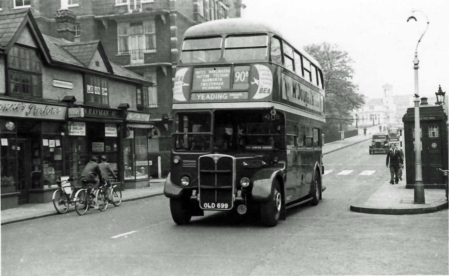 London Bus Route 90B