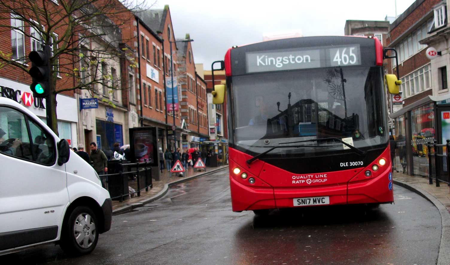 London Bus Route 465