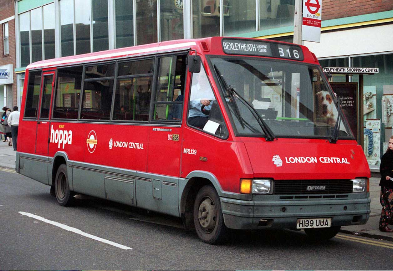 London Bus Route B16