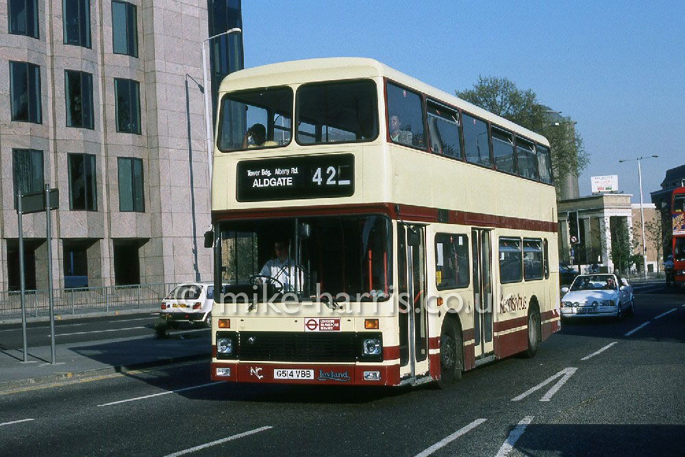 London Bus Route 42