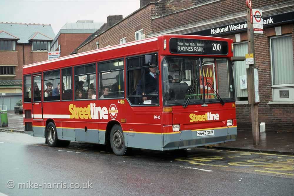 London Bus Route 200