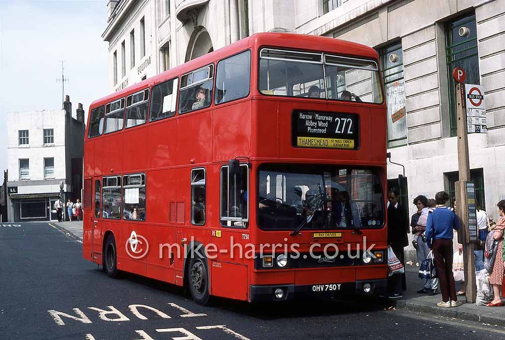 London Bus Route 272