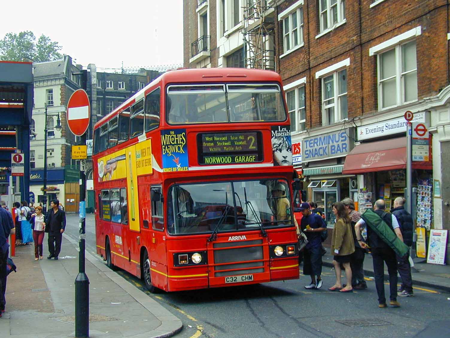London Bus Route 2