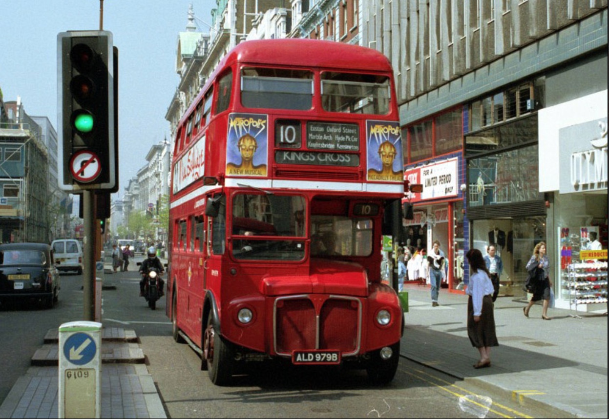 London Bus Route 10