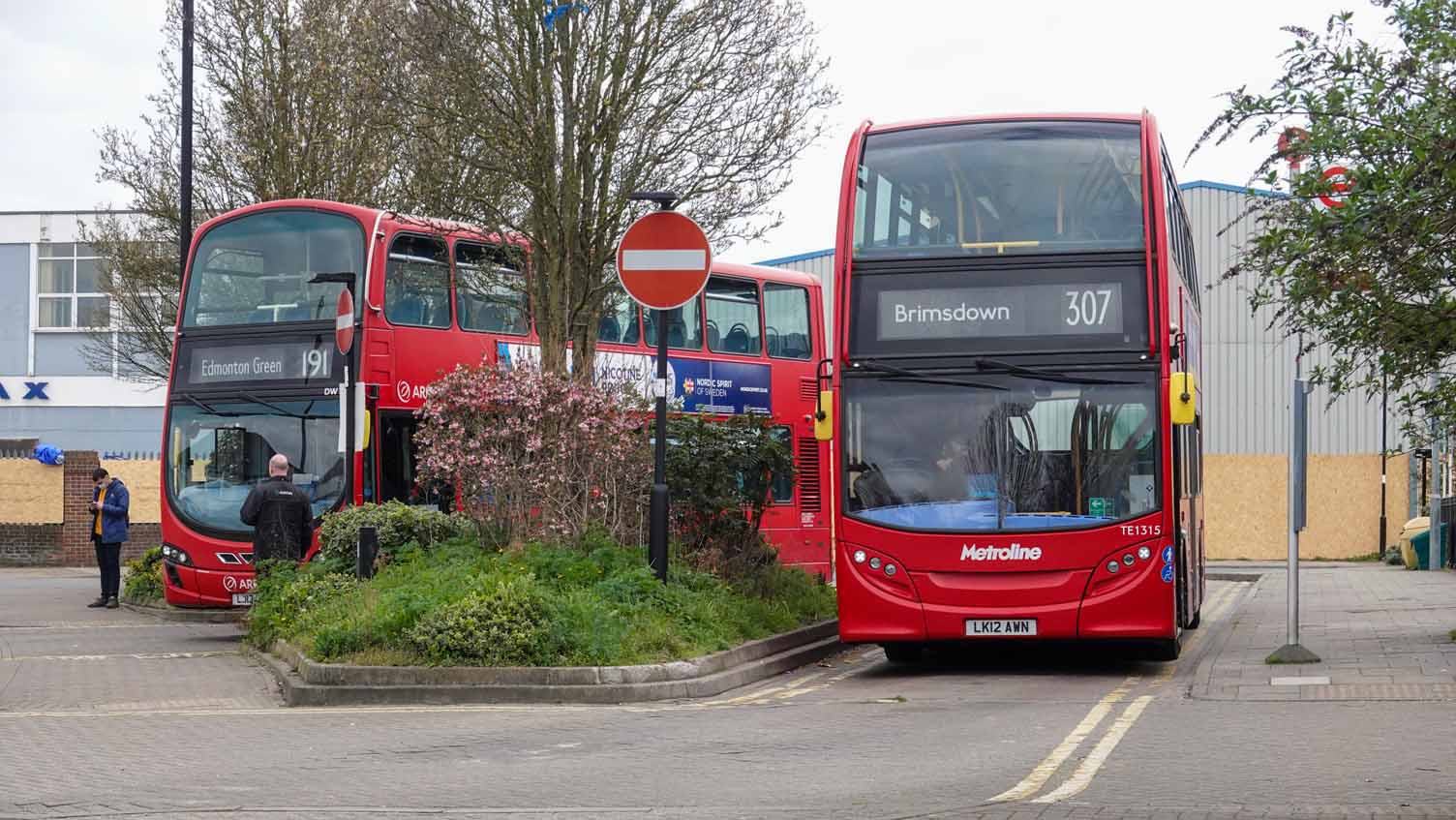 London Bus Route 307