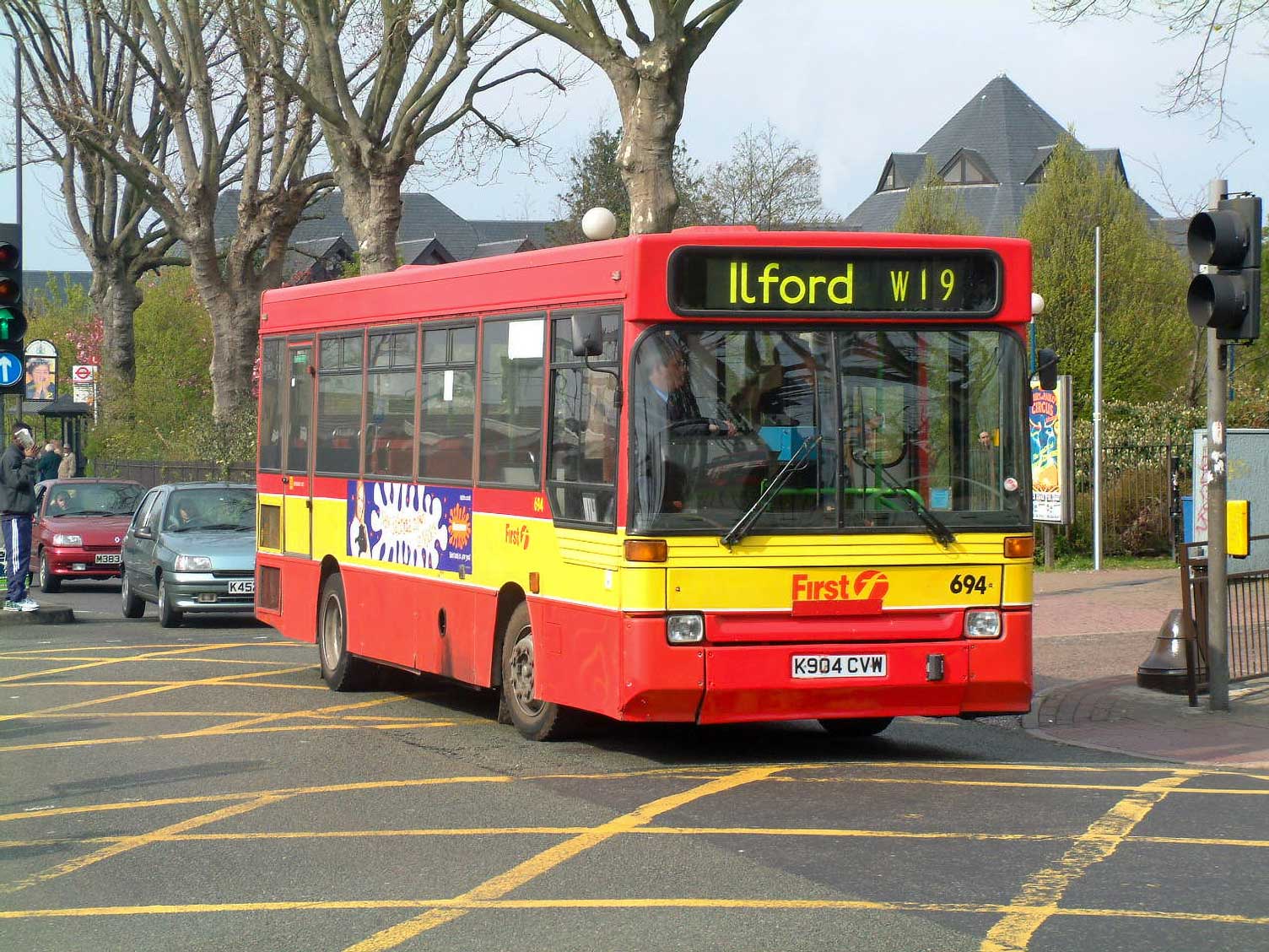 London Bus Route W19