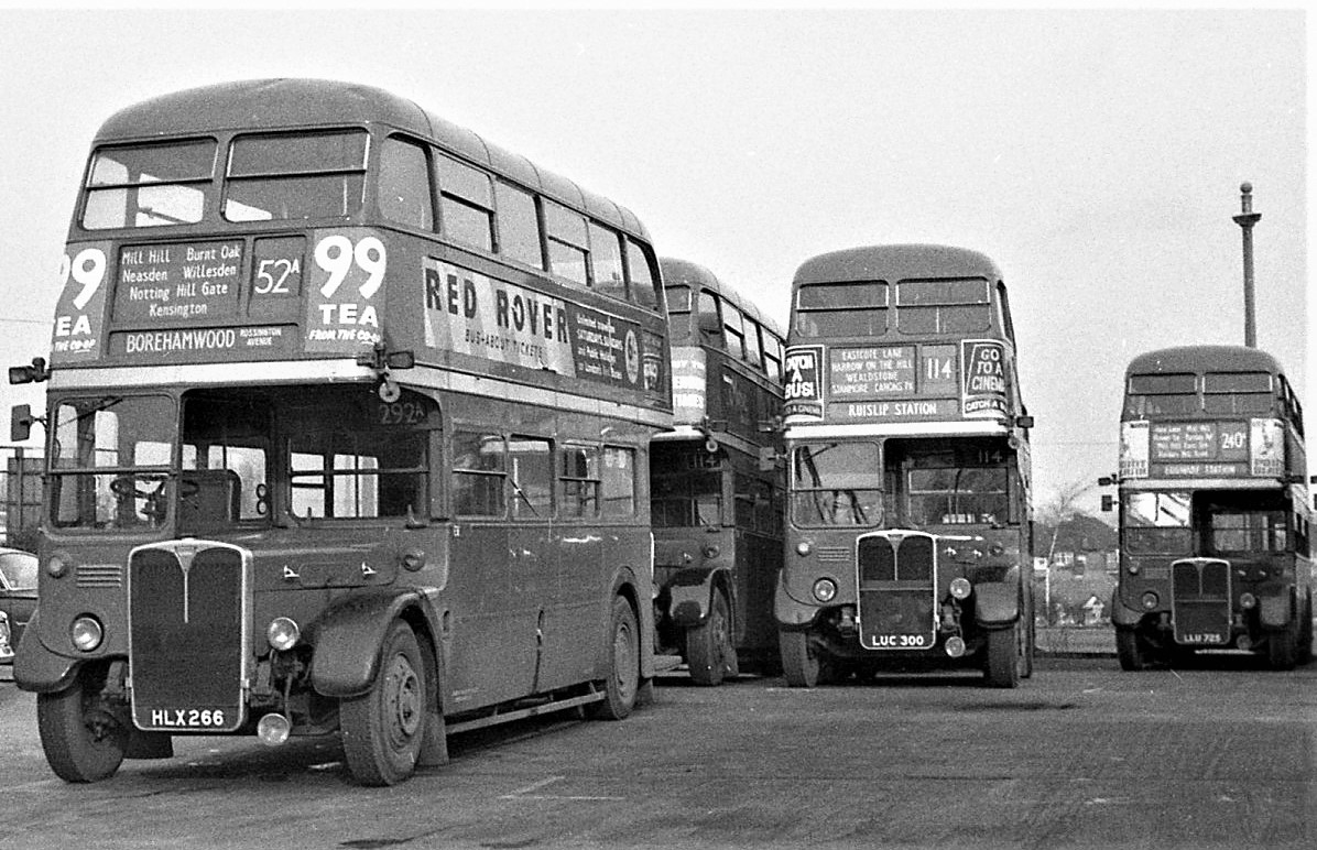 London Bus Route 52A