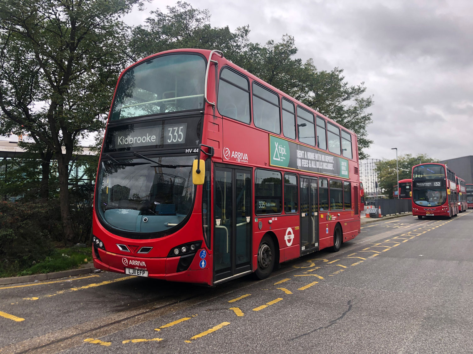 London Bus Route 335