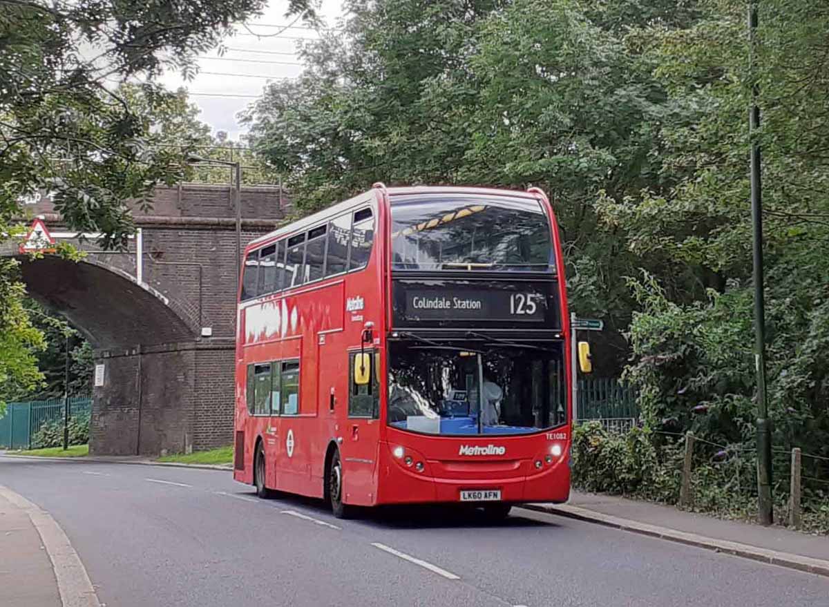 London Bus Route 125