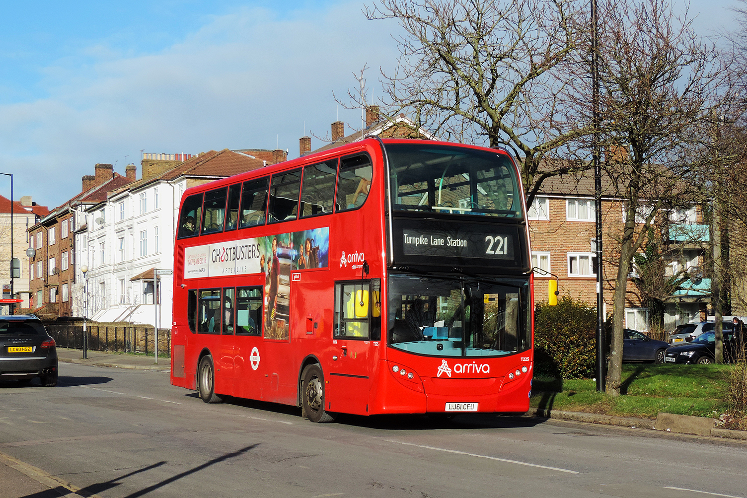 London Bus Route 221