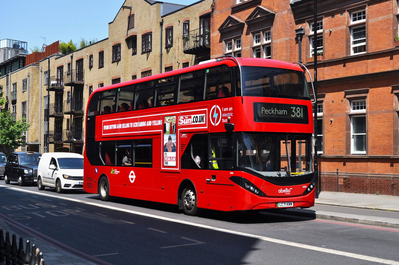 London Bus Route 381