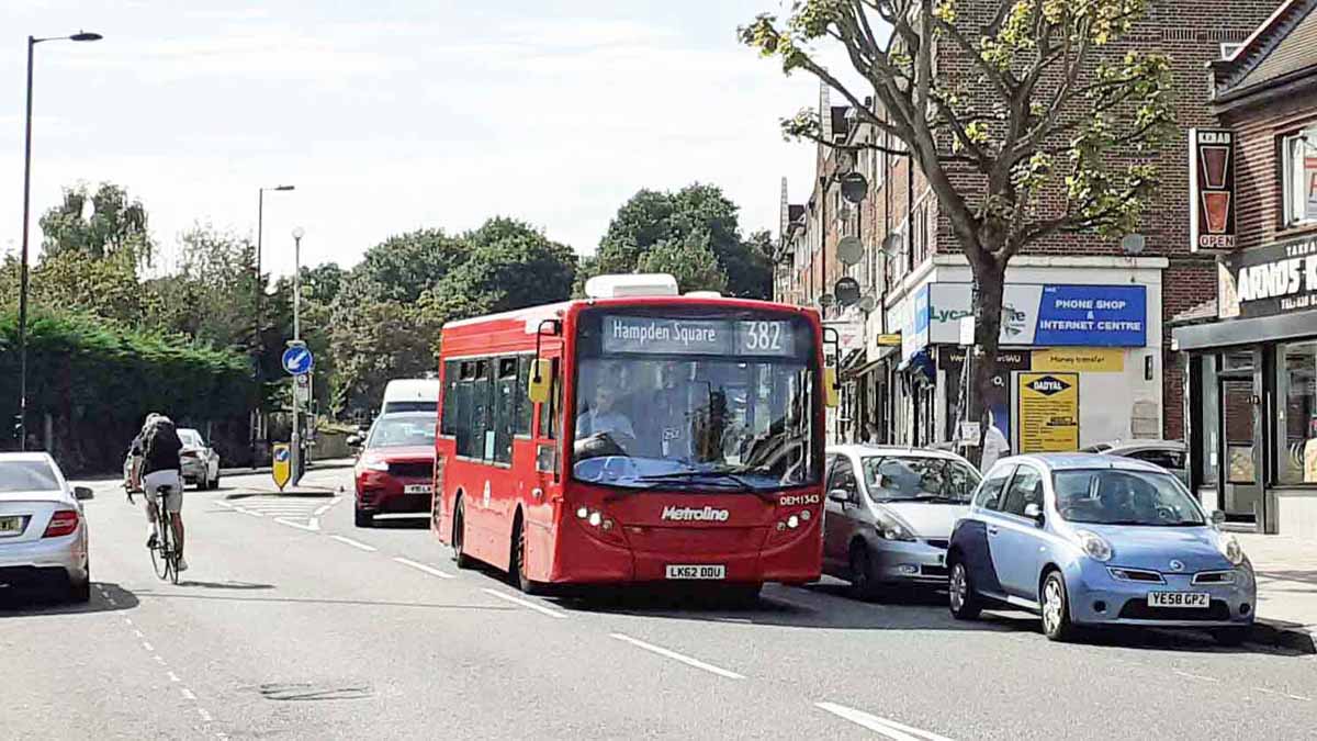 London Bus Route 382