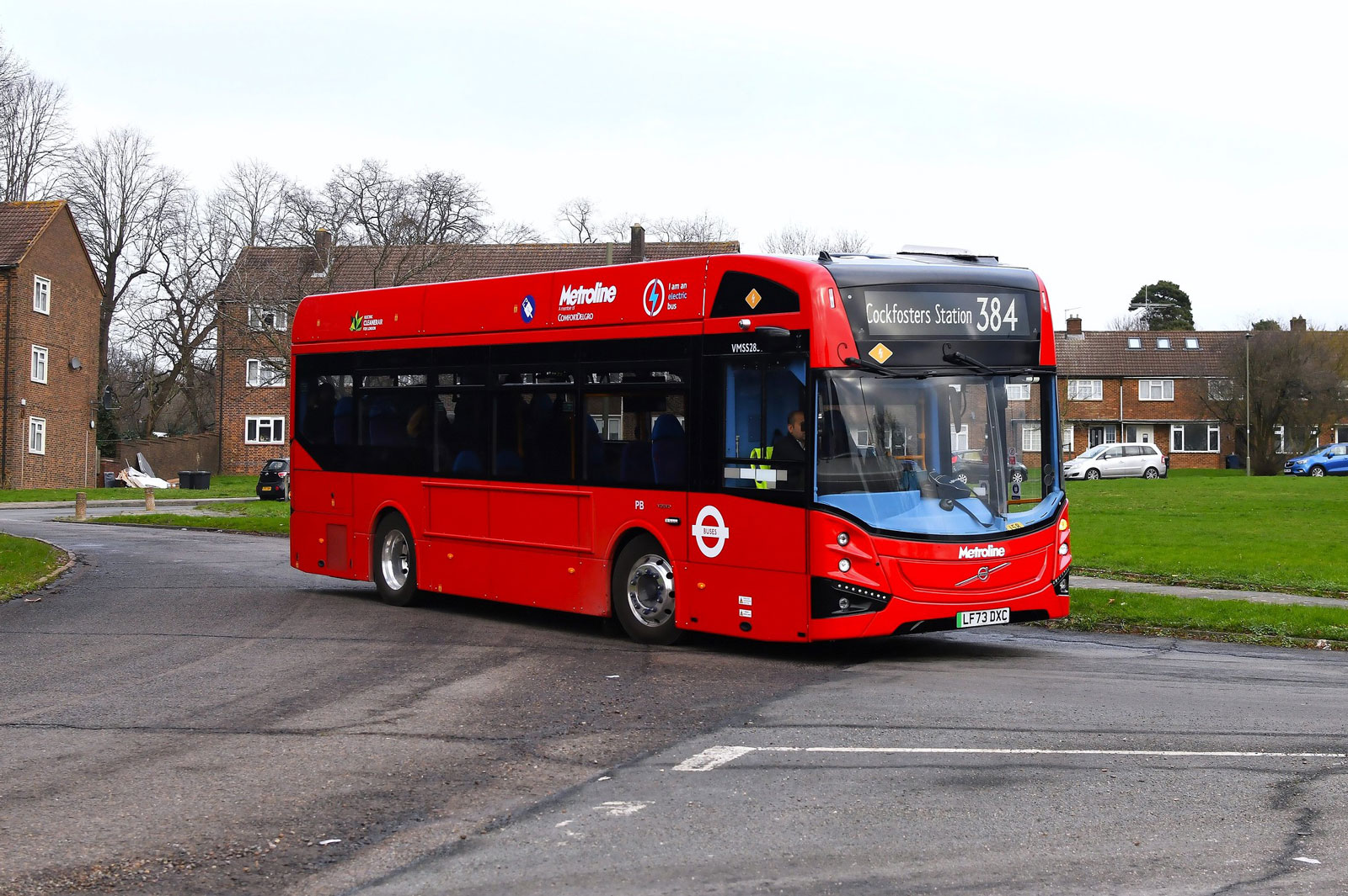 London Bus Route 384