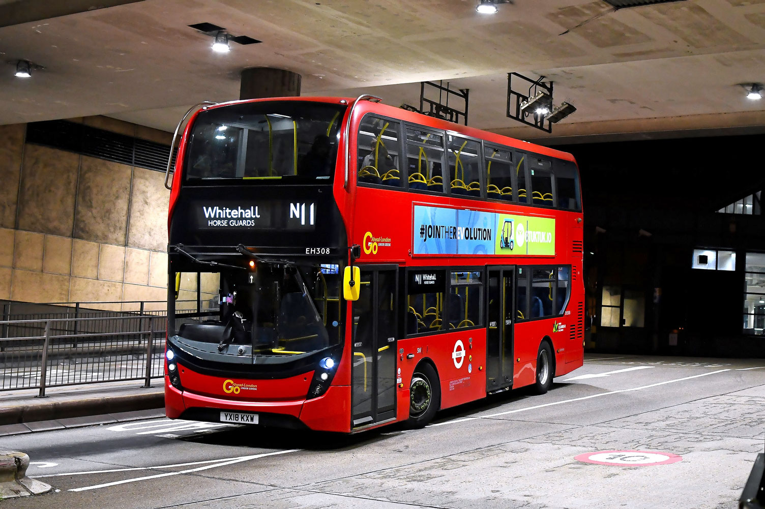 London Bus Route N11