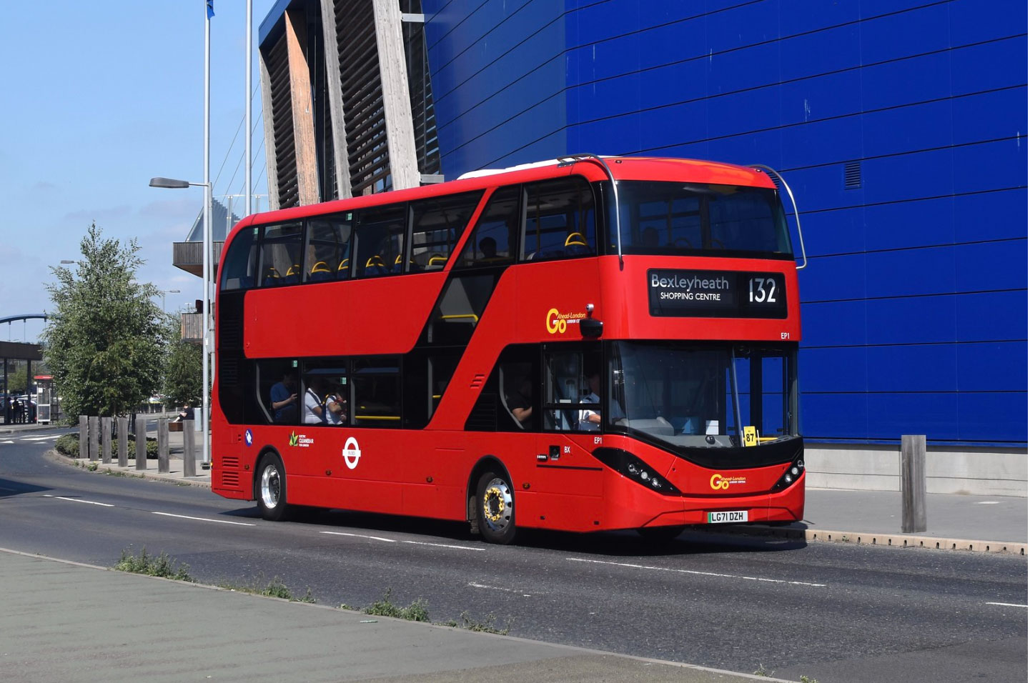 London Bus Route 132